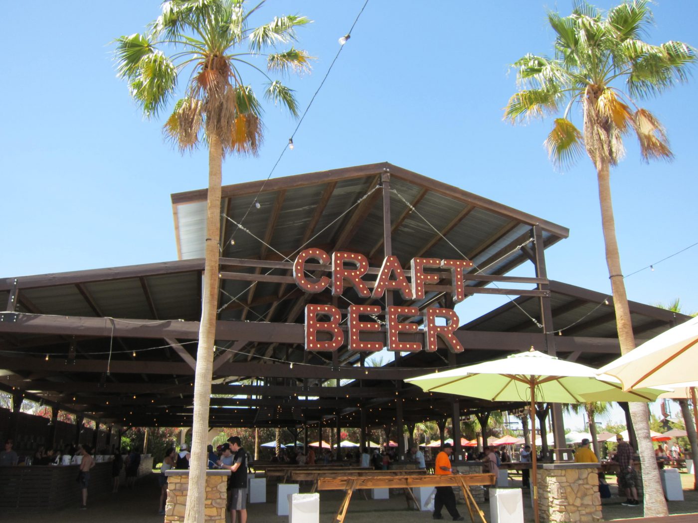 Coachellaに行くなら絶対読むべし！体験者による完全ガイド | WEST COASTER